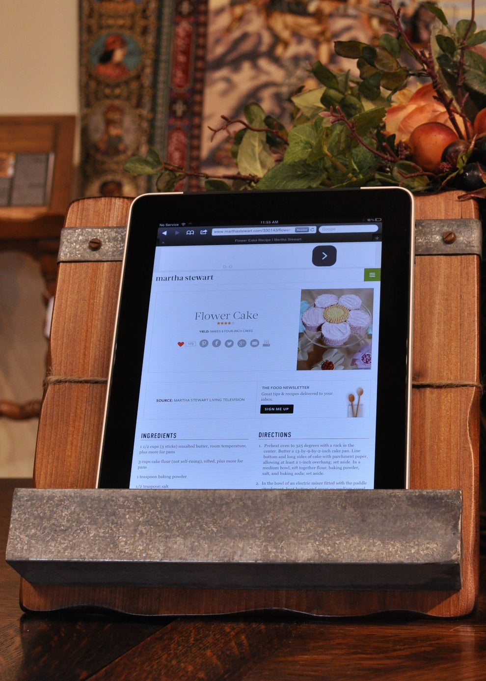 Reclaimed iPad/Cookbook Holder – Lost Pines Art Bazaar